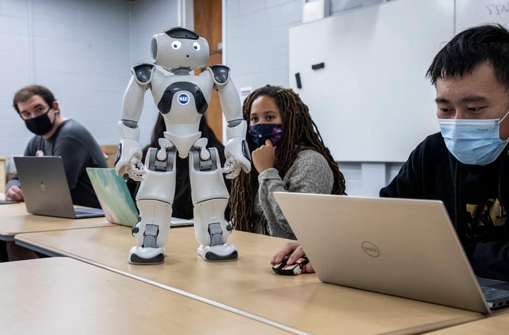 CSSE Graduate Student WinsInternational Award for “Best Student Paper ...