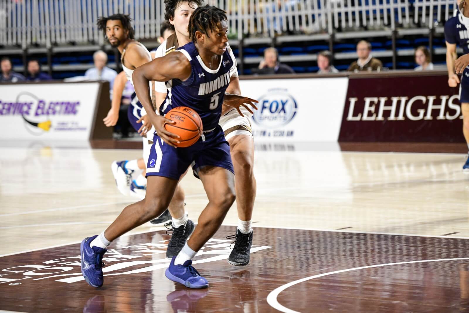 Men’s Basketball Still Seeking Elusive First Victory - The Outlook