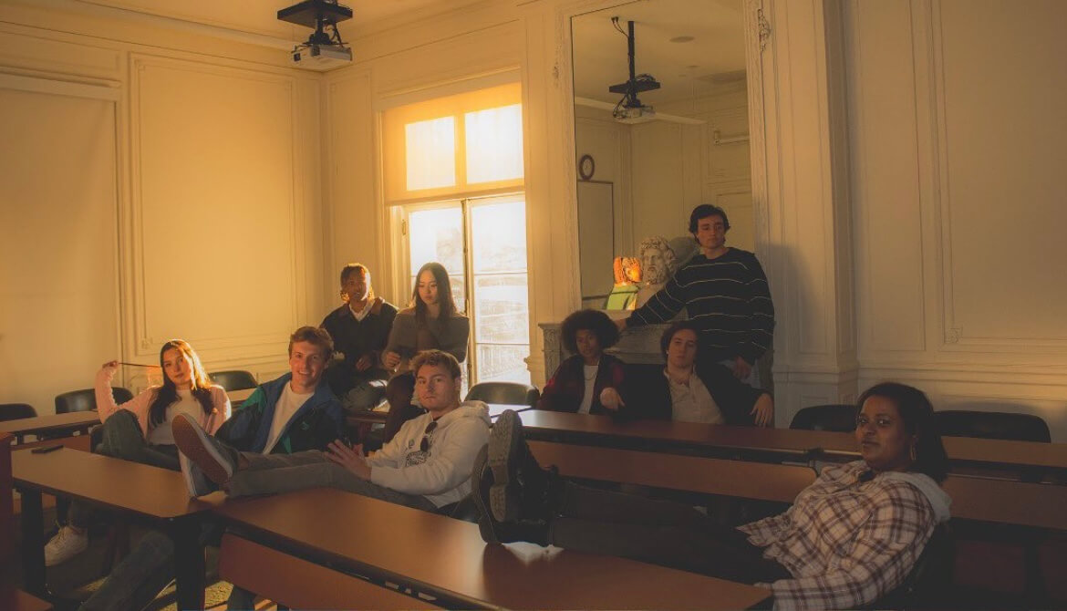 Blue Hawk Records - Who They Are - The Outlook